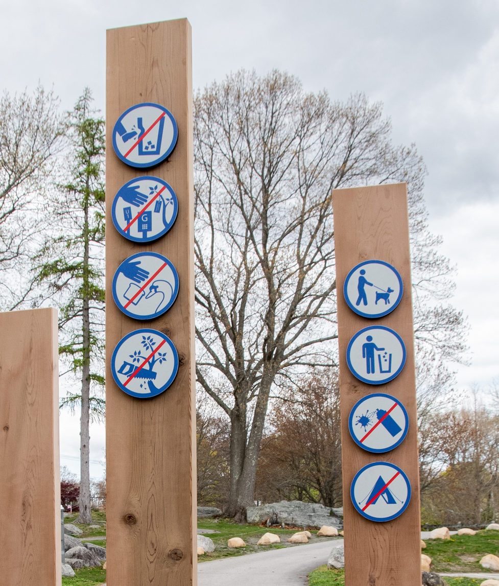 new-sg-signs-installed-3-backs | Friends of Salter Grove